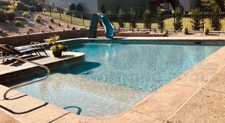 How to Choose the Right Vinyl Pool Liner - Pool Research