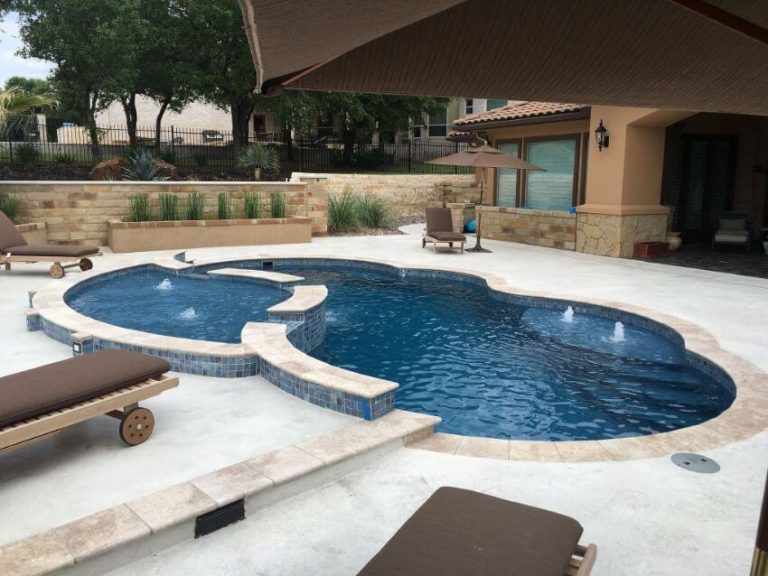 Pool Bubblers: Pros/Cons, Design Ideas & More - Pool Research