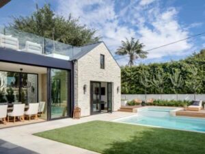 Creative Pool House Design Ideas - Pool Research