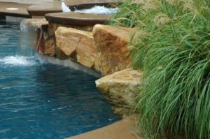 Pool Spillovers: Pros/Cons, Design Ideas & More - Pool Research